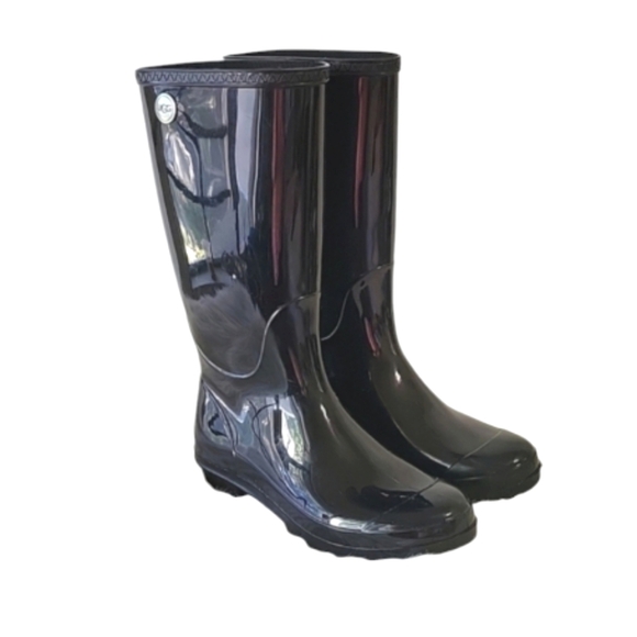 UGG | Shoes | Ugg Shaye Rubber Rain Boot In Black Size 8 | Poshmark